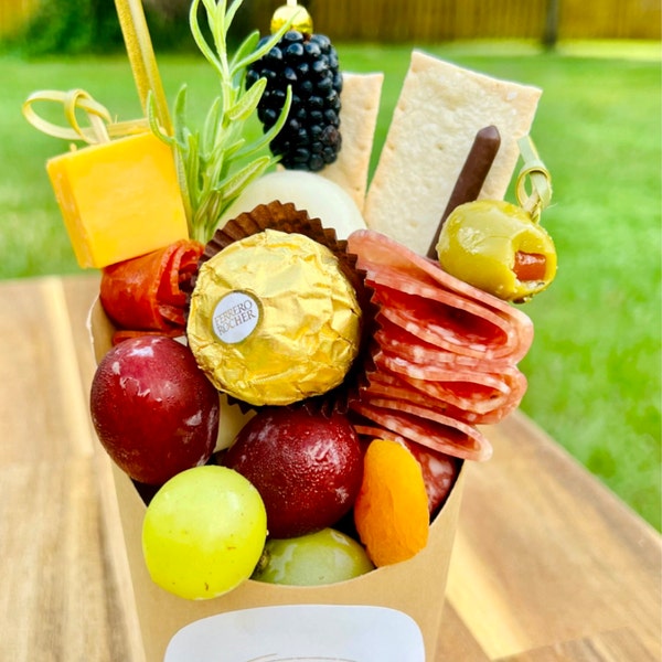 100 X Custom Roll Circle Labels. Your Own Design is Printed 100+ Bulk ...