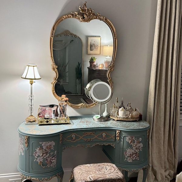 Custom Order Option! Vintage French Provincial Vanity | Victorian ...
