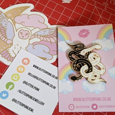 Black and White Snake Enamel Pin Gothic Pin Animal Pin Reptile Pin ...