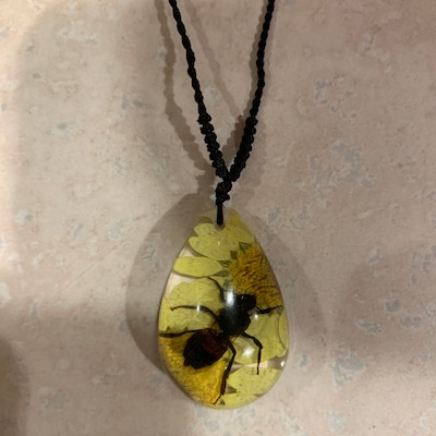 REAL Honey Bee With Preserved Yellow Flower Adjustable Chain - Etsy