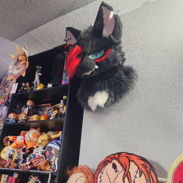 Fursuit Head Wall Mount: Cosplay Headgear Display (10lb Max Load) - Etsy