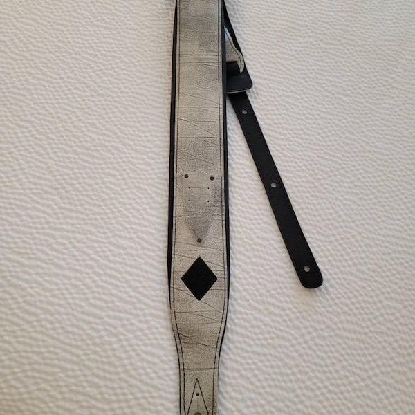 PICKHOLDER Bass Strap | Wide Bass Guitar Strap | Custom Guitar Strap - Etsy