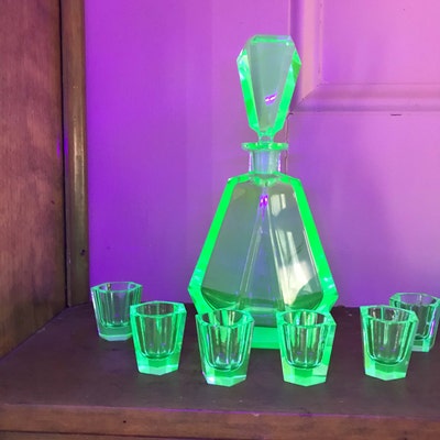 RARE Frantisek Halama Malachite Glass Mother With Childen Basket ...