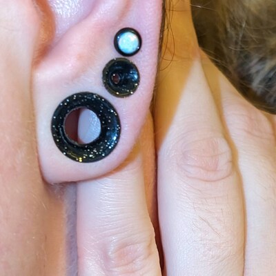 Glitter Black Alien Skinz Soft Silicone Ear Plugs Tunnels Gauges ...