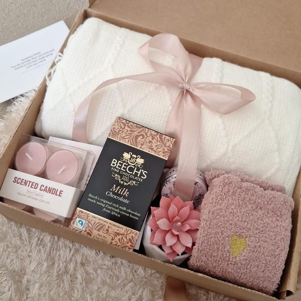 Hygge Comfort Gift Basket, Premium Gift Box for Men & Women With Cosy ...