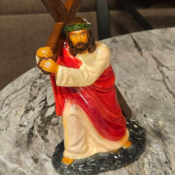 Ceramic Jesus With Cross, 9” Ready to Paint Bisque - Etsy