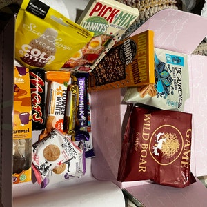 Small Quaintly Mystery Box British Gifts - Etsy