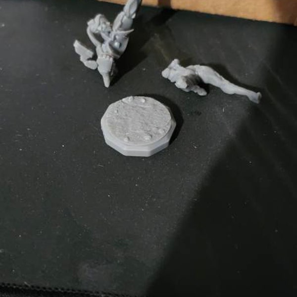 Garage Kit Karlach by Nomnom Figures - Etsy