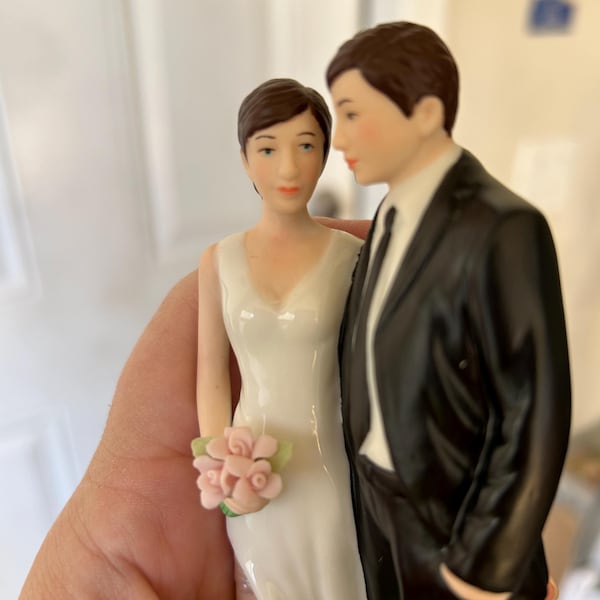 Stylized Dancing Wedding Cake Topper Figurine Bride an Groom Modern ...