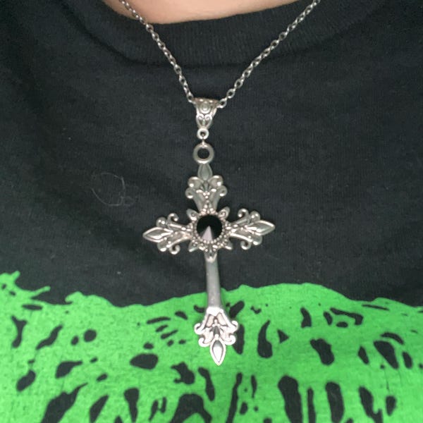 Emerald Green Crescent Moon Goddess Priestess Celtic Elven Elf Elvish ...