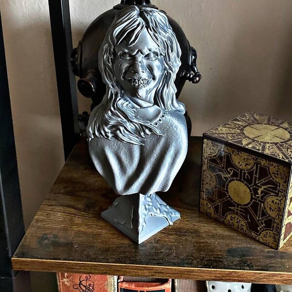 The Exorcist Regan, Demon, Devil, Possessed, Exorcism, Hell, Regan ...