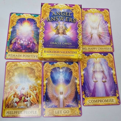 Crystal Ball Pocket Oracle Deck: 13 Oracle Cards & Guidebook a ...