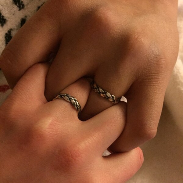 PUJA Silver Braid Ring - Etsy