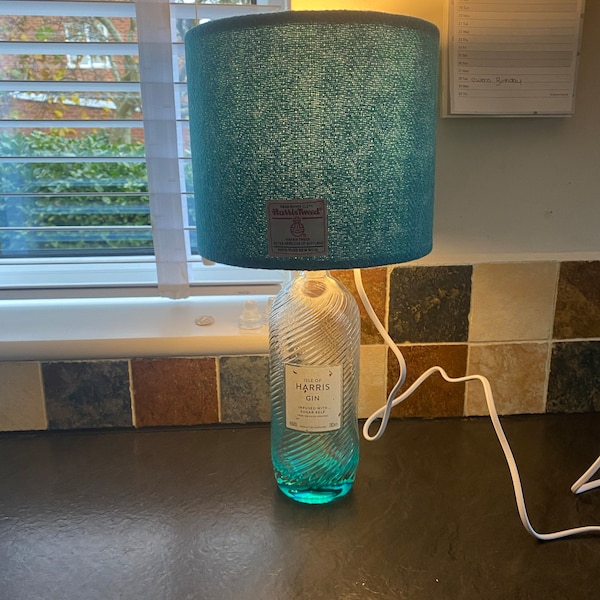 Harris Tweed Isle of Harris Gin Lamp - Etsy UK