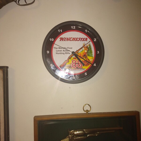 STP Oil Gas Service Station Garage Mechanic Neon Retro Wall Clock Man ...