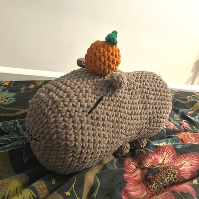 Capybara CROCHET PATTERN 3 in 1, Amigurumi Capybee, Crochet Bee ...