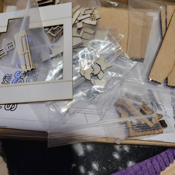 1:48th Sandy Cove Cottage Quarter Scale Wood Miniature Kit Model ...