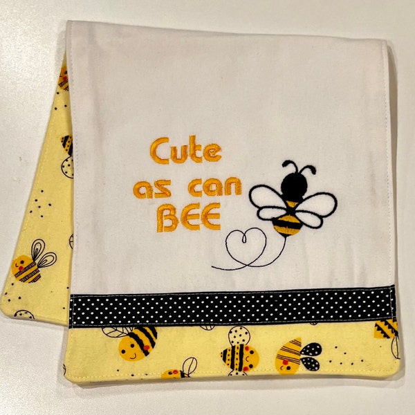 Mini Bee Flying Embroidery Design, Cute Bee Machine Embroidery Design ...