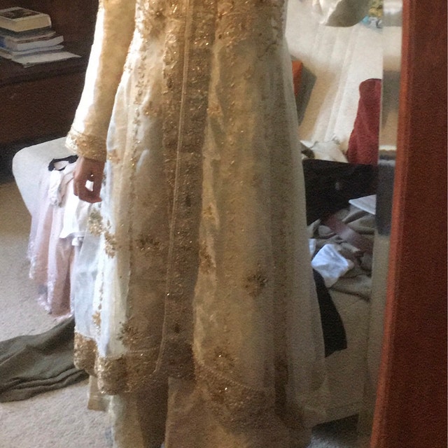 HadiyaDesigns | Etsy