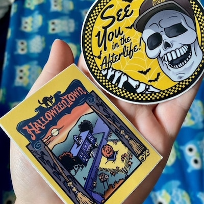 Halloweentown Vinyl Die Cut Red & Blue Headphone Stickers - Etsy