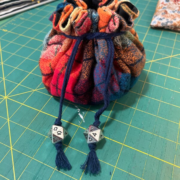 8-pocket Dice Bag PDF Tutorial Drawstring Pouch for Dice, Minis, Tokens ...