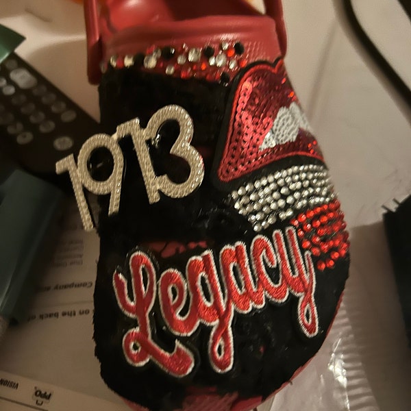 Legacy Patch- Iron on (red) - Etsy