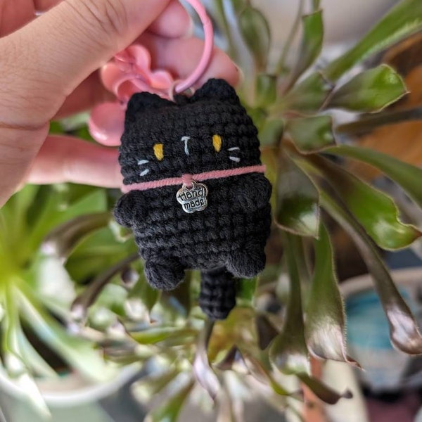 Personalized Cute Crochet Cat With Flower and Bell Keychain - Etsy