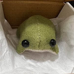 Valentoads, Valentine's Day Felt Toad - Etsy