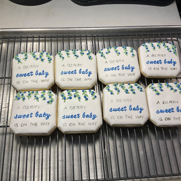 Engagement Ring Box Cookie Cutter (recommend Sizing Down) - Etsy