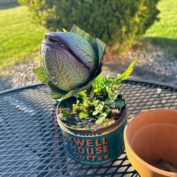 Massive Life Size Audrey 2 Replica Movie Prop Little Shop of Horrors ...