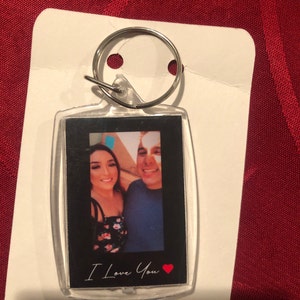 Custom Music Keychain, Apple Music Keychain, Gift for Friends ...