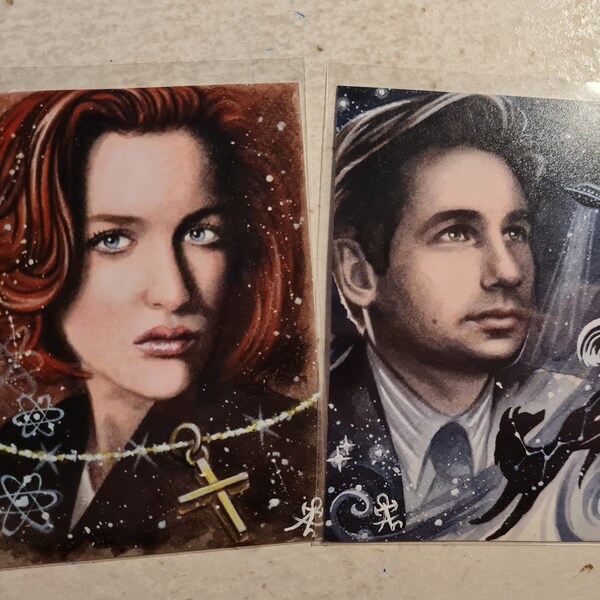The Truth is Out There Fox Mulder & Dana Scully the X-files Traditional ...