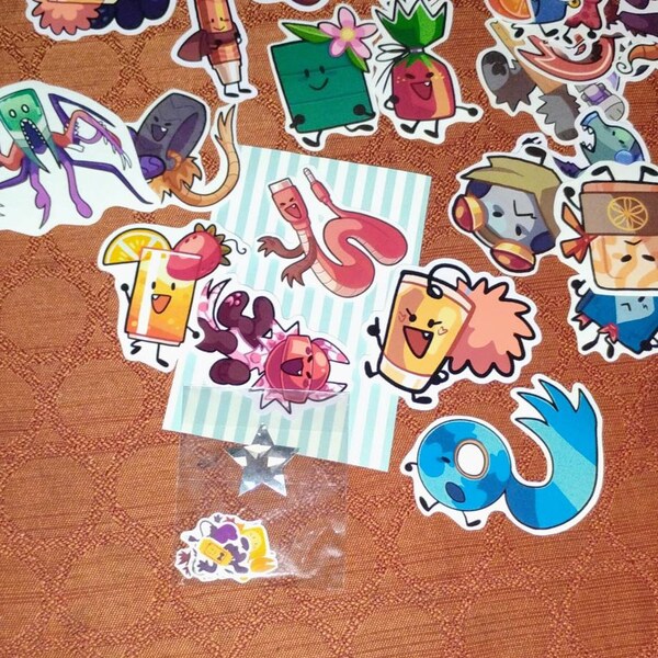 TFMI Character Pin Buttons Object Show - Etsy