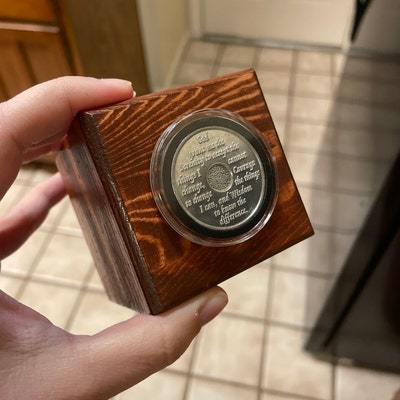 Alcoholics Anonymous AA Chip Holder Wood Key Chain Recovery - Etsy