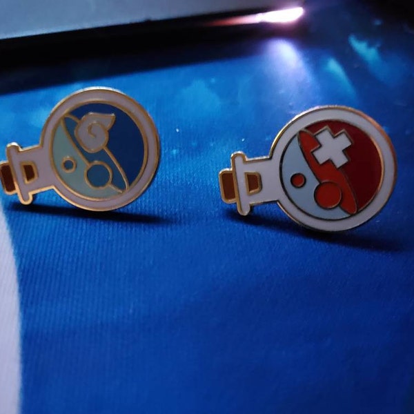 Potion Starter Bottle Pins [HP Health + MP Magic + Life/love/luck ...