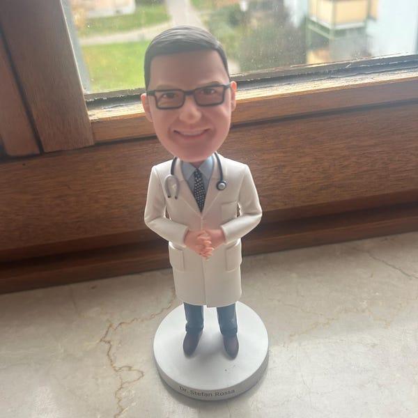 Personalized Doctor Bobbleheads, Custom Medical Doctor Bobblehead ...