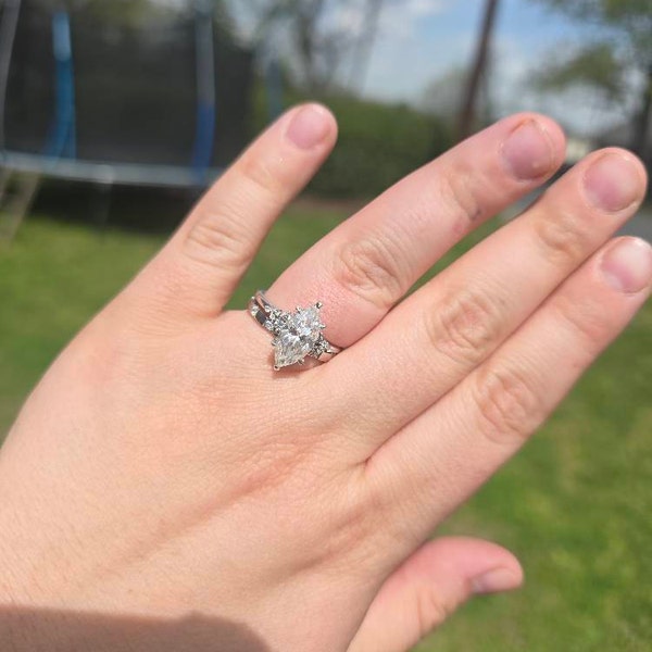 Colorless Trillion Cut Moissanite Wedding Ring 2 Ct, Antique Art Deco ...