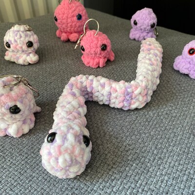 Crochet PATTERN Snake Keychain No Sew Amigurumi Tutorial PDF - Etsy