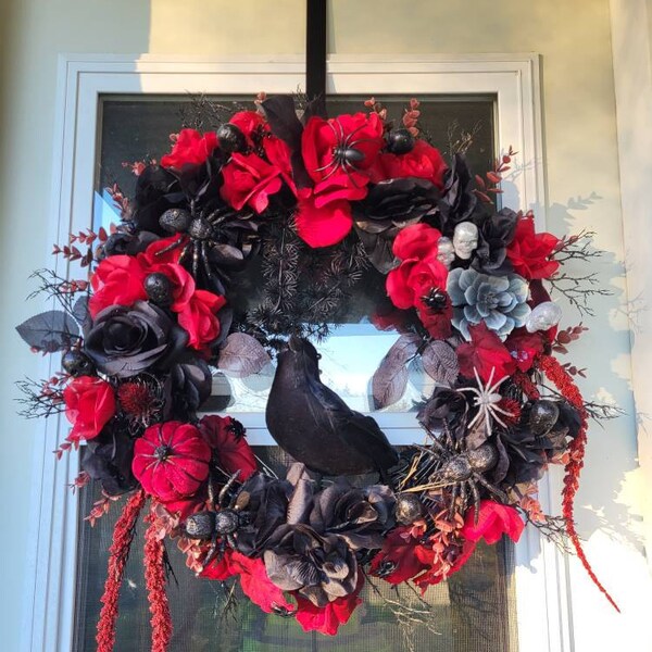 Gothic Raven & Spiders Halloween Wreath Halloween Wreath Front Door ...