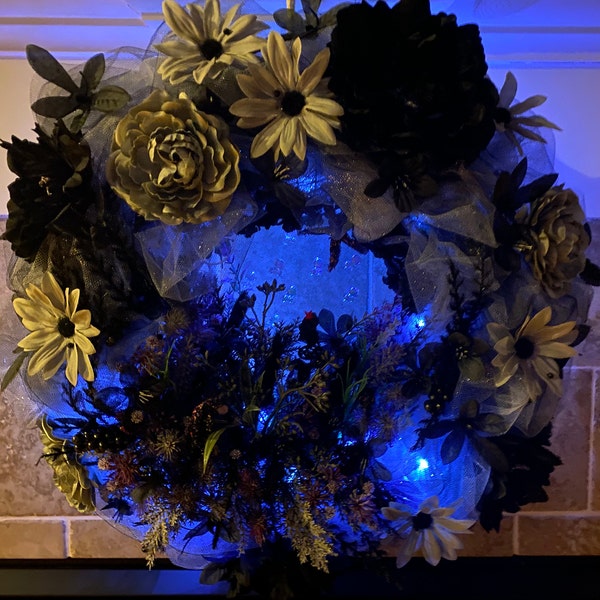 Fluffy Purple Wreath, Goth Home, Halloween Home, Everyday Wreath ...