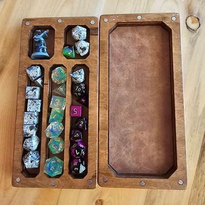 Personalized Engraved Wood Dungeon Master Screen With Custom Side ...