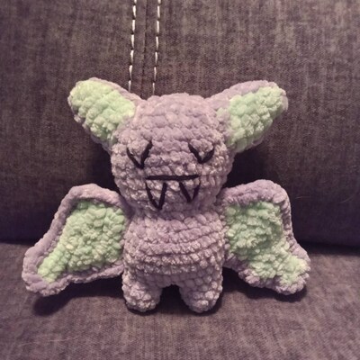 Mixed Color Bat Crochet Pattern, Mixed Color Bat Halloween Crochet ...