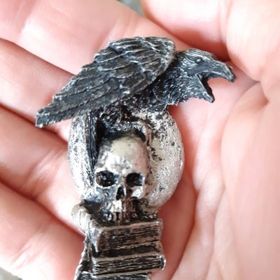 Raven Magnet - Etsy