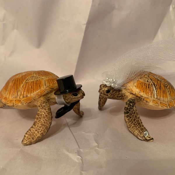 Sea Turtle-bride-groom-mr and Mrs-wedding-cake Topper-beach-destination ...