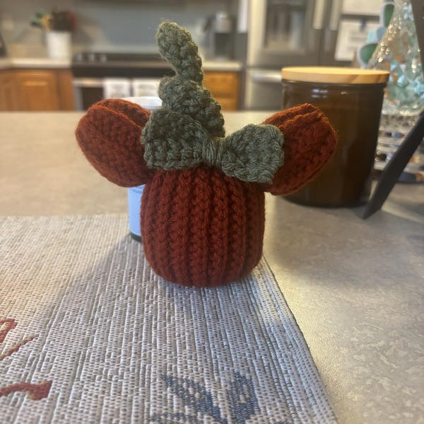 Magic Mouse Farmhouse Pumpkin Crochet Pattern | PDF DOWNLOAD ...