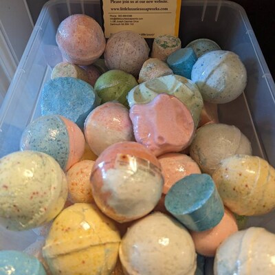 Unicorn Poop Mini Bath Bombs in a Resealable Pouch Colorful Plops for ...