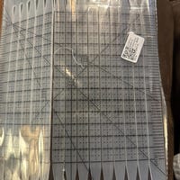 Slotted Quilting Ruler, Transparent Acrylic, Non-slip Surface, DIY ...