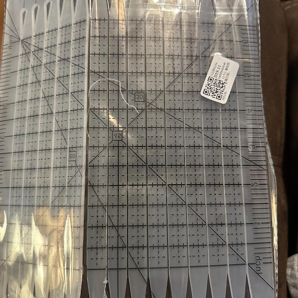 Slotted Quilting Ruler, Transparent Acrylic, Non-slip Surface, DIY ...