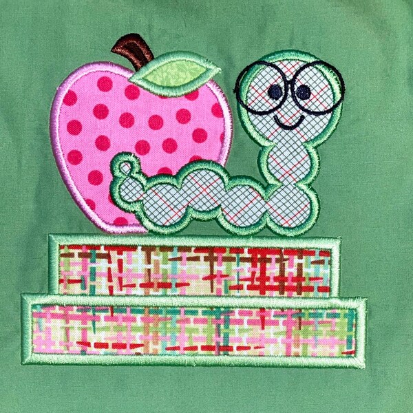 Bookworm With Apple Applique - 6 Sizes 10 Formats: Dst Exp Hus Jef Pes ...