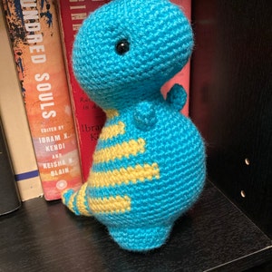 Crochet Pattern: Timothy the T-rex - Etsy Canada